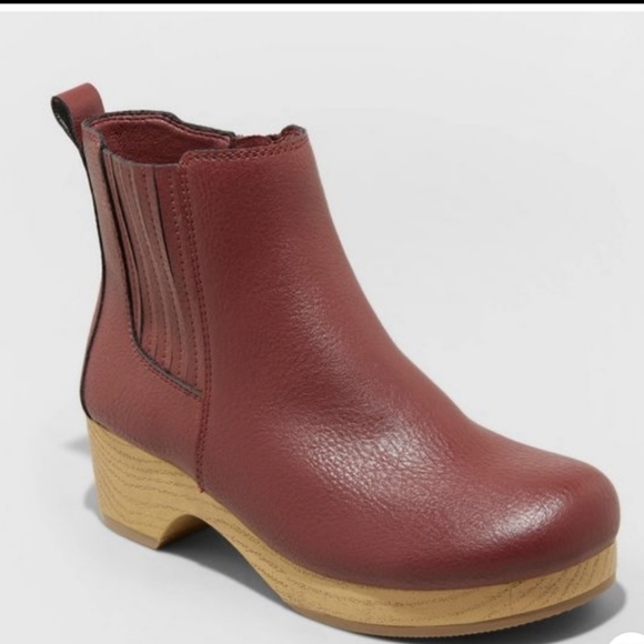 Universal Thread | Shoes | Nwt Universal Thread Judith Ankle Boots Clog ...